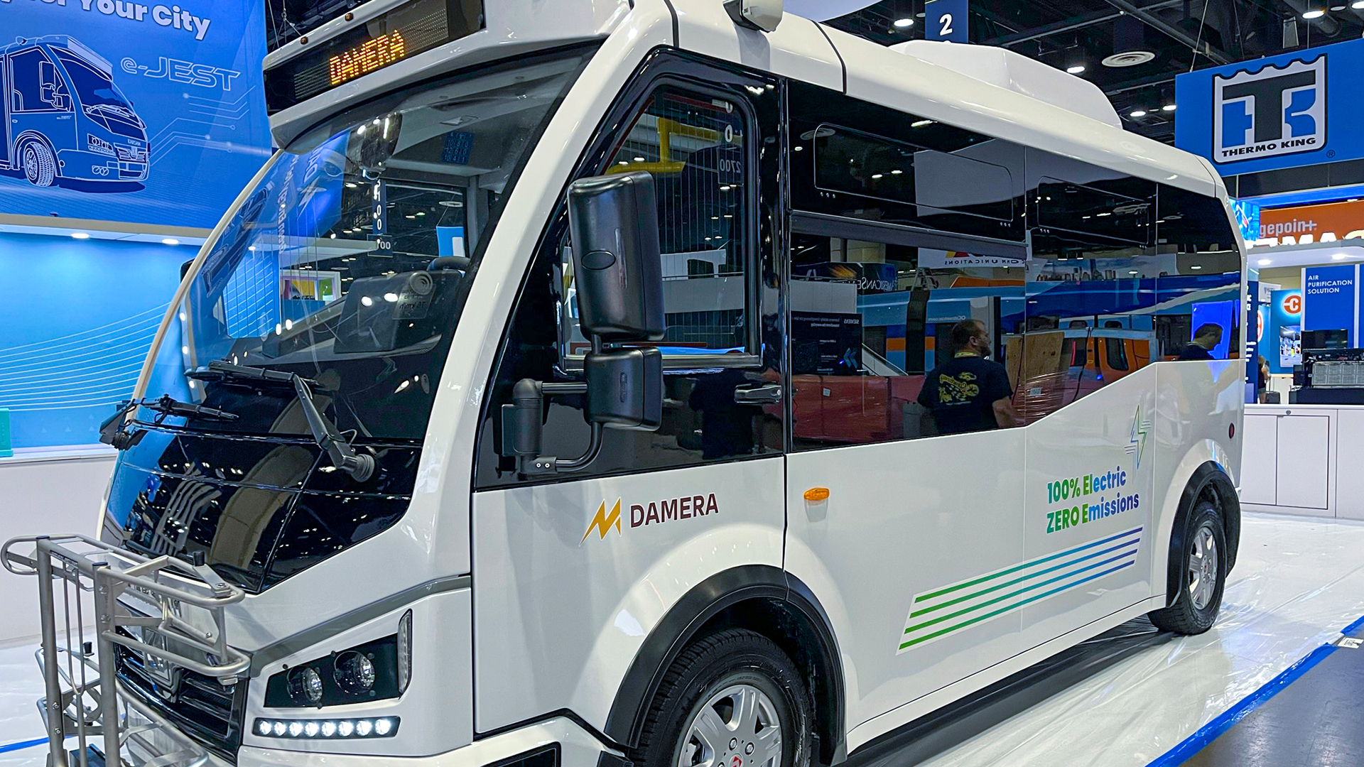 Storm-Tite Flush Bus Window Series - AROW Global - Window Glazings